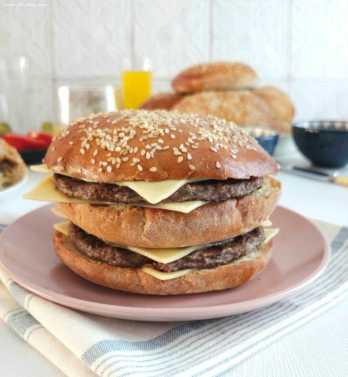 quicker burger buns double decker close 1bb – Caroline's Easy Baking ...