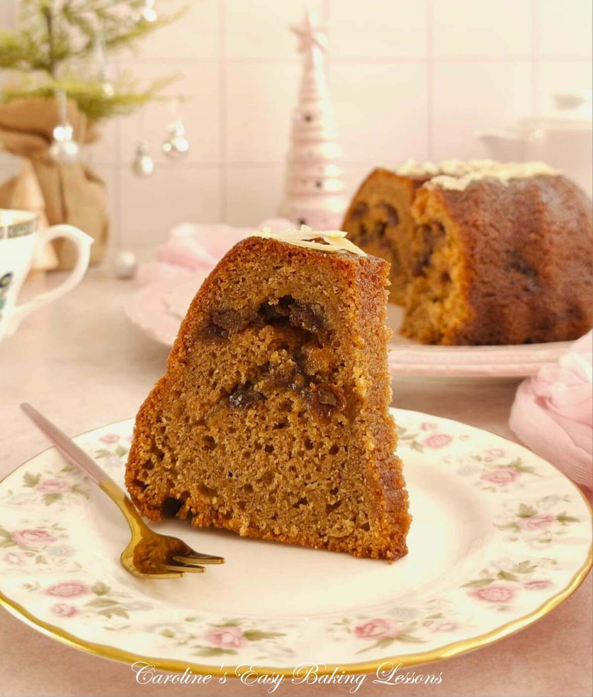 mince pie bundt slice bb – Caroline's Easy Baking Lessons